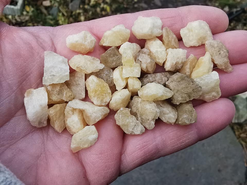 Smuk Lille Rå Eksklusive Agni Gul Guld Danburit™ - Rå Sten & Mineraler ...