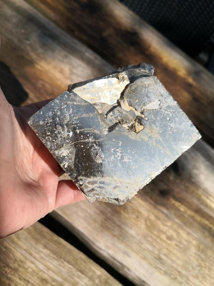 Pyrit kubus 1155g - Stor og Magisk - Unika Sten, Mineraler & Krystaller ...